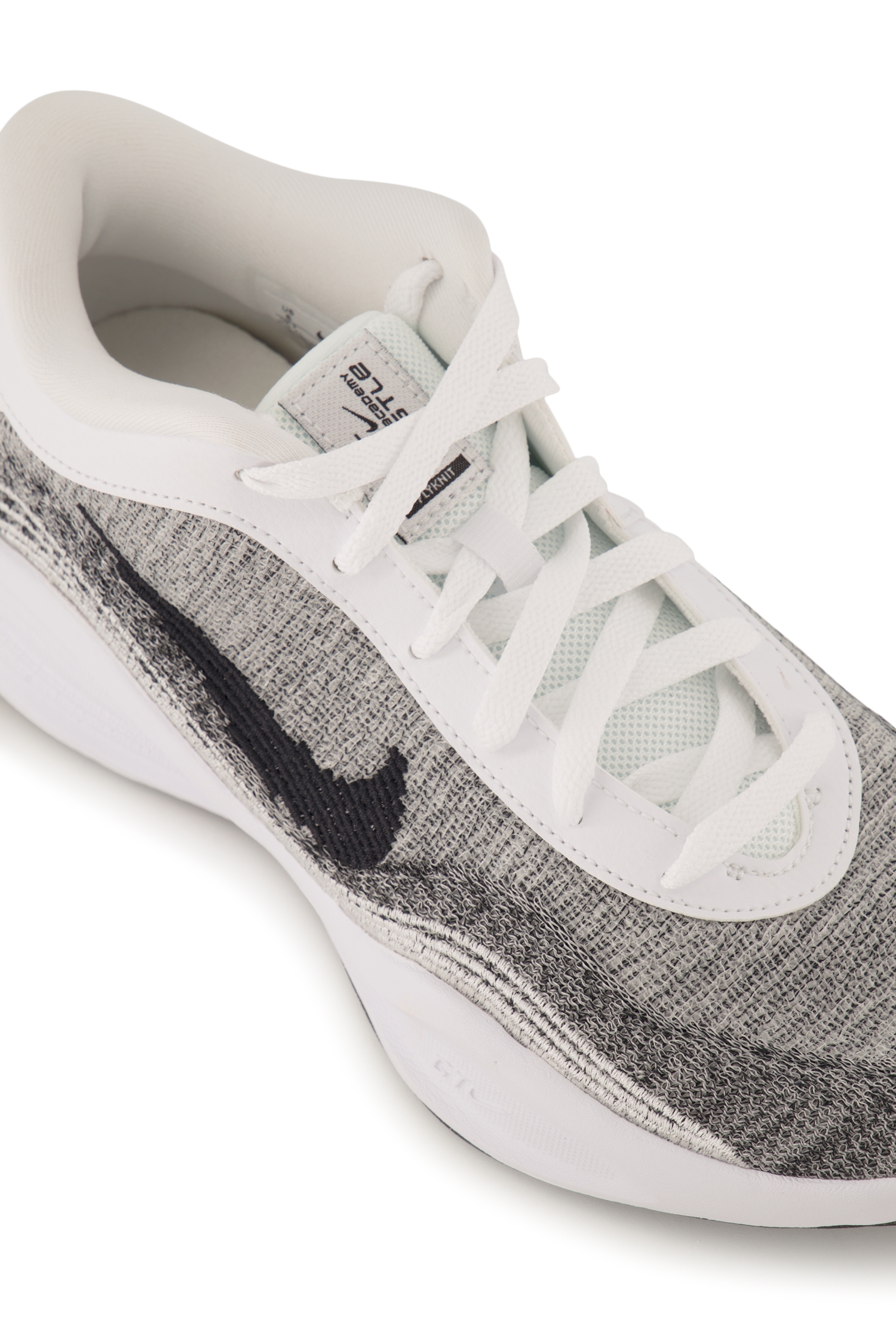 Nike G.T. Hustle Academy Herren Basketballschuh in grau kaufen ...