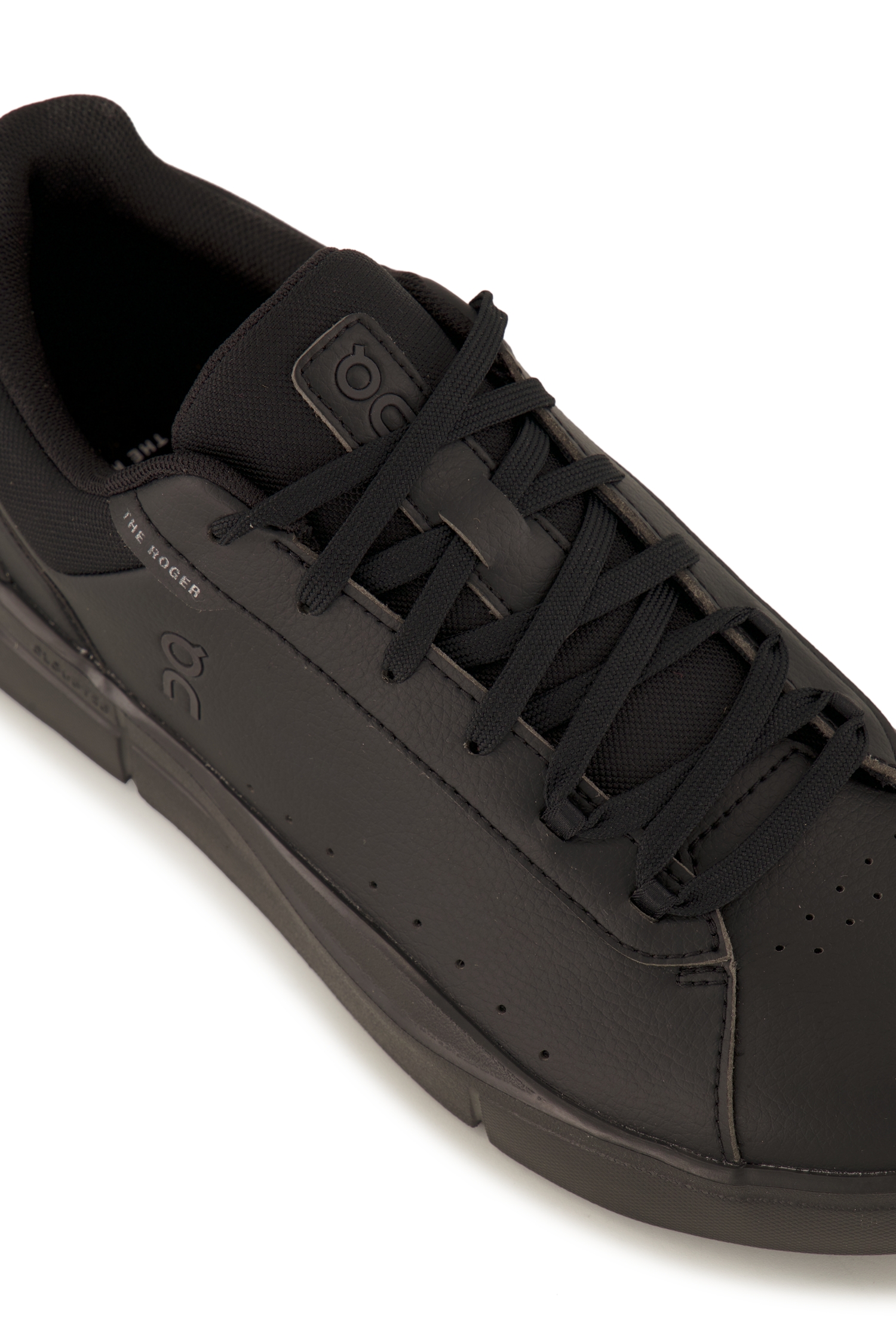 ON The Roger Advantage Herren Sneaker in schwarz kaufen | ochsnersport.ch