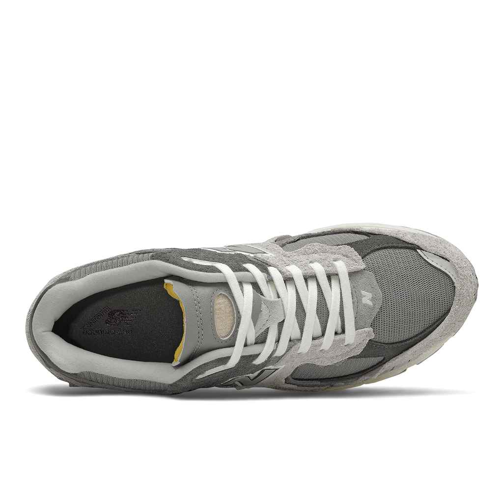 New Balance 2002 Sneaker in rain cloud kaufen | ochsnersport.ch