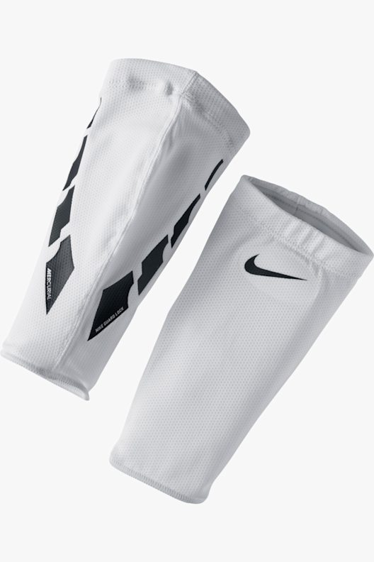 Achat Nike Guard Lock Elite guard sleeve pas cher | ochsnersport.ch