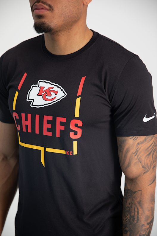 Compra Kansas City Chiefs Legend Goal Post t-shirt uomo Nike in nero ...