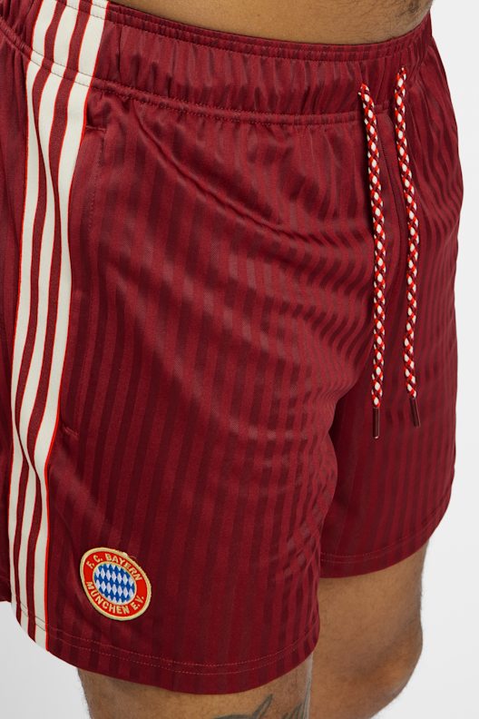 adidas Performance FC Bayern München Icon Herren Short in weinrot ...