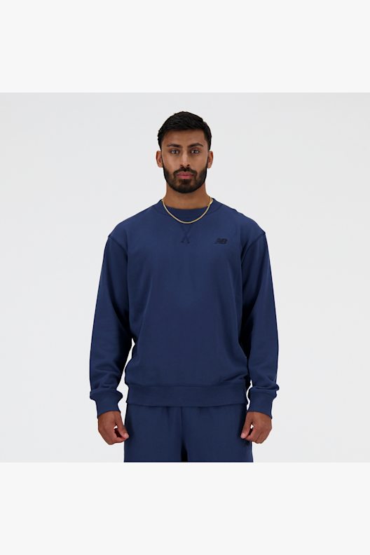 New Balance Athletics French Terry Crew Herren Pullover in nb navy ...